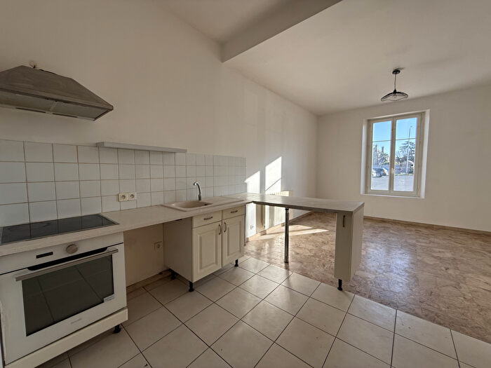 Appartement à louer - Salbris - 3 pièces - 2 chambres