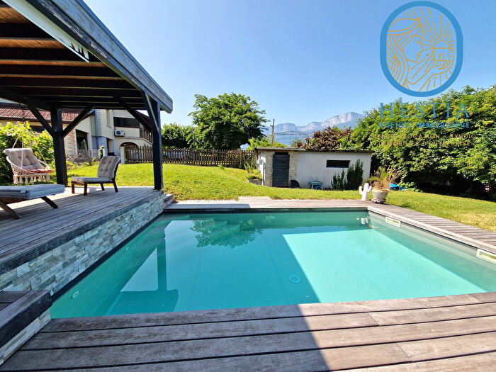 Maison à vendre - Voreppe - 6 pièces - 3 chambres