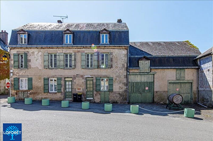 Maison à vendre - Bénévent-lAbbaye - 6 pièces - 5 chambres