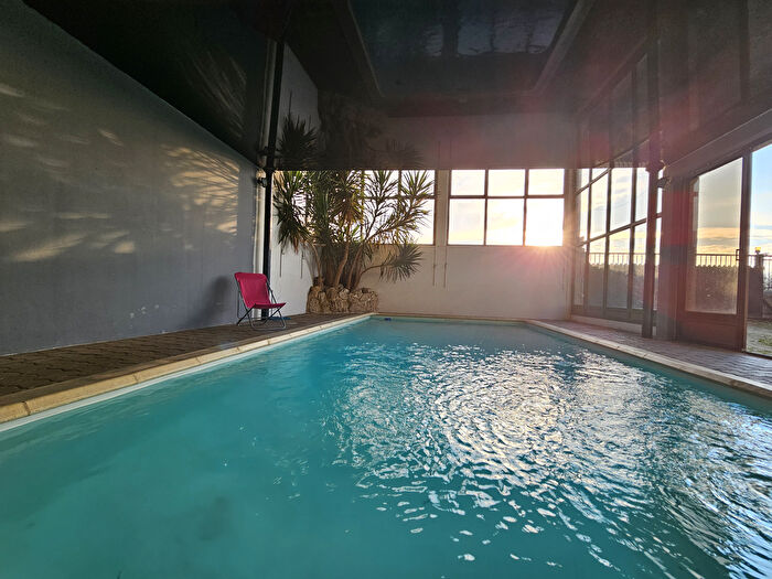 Maison à vendre - Izeron - 15 pièces - 14 chambres