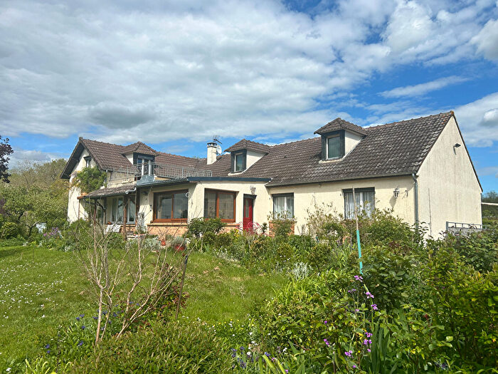 Chaintreaux - Maison 8 pièces à vendre