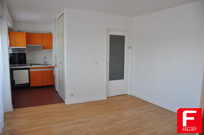 Courseulles-sur-Mer : Appartement 2 pièces à louer
