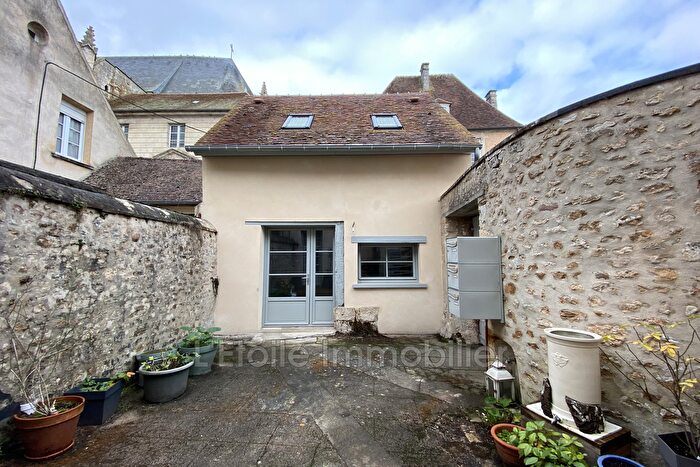 Mortagne-au-Perche : Maison 2 pièces à louer