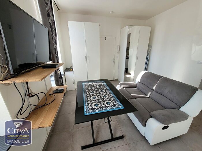 Boulogne-sur-Mer, Saint-Pierre : Appartement 1 pièce à louer