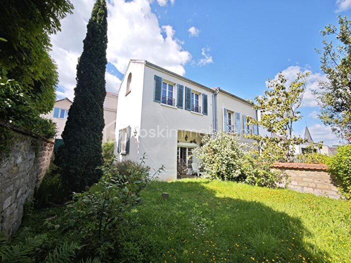 Maison 6 pièces à vendre - Rueil-Malmaison, Coeur de Ville