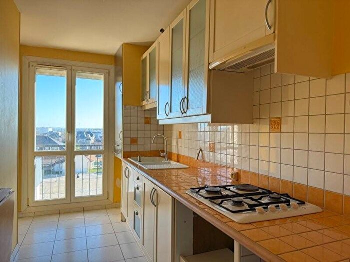 Appartement à louer - Troyes - 2 pièces - 1 chambre