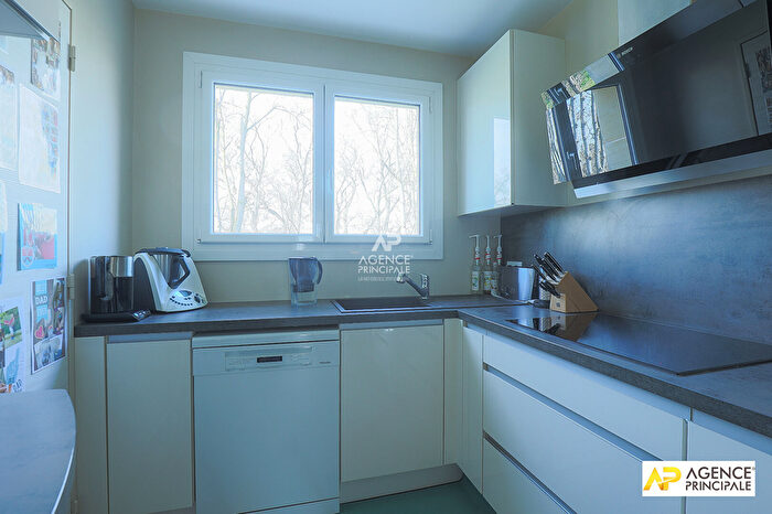 Appartement à vendre - Maisons-Laffitte, Est - 5 pièces - 3 chambres