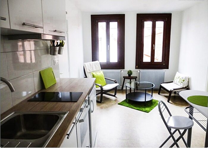 Appartement 1 pièce à Strasbourg, Neudorf, Etoile, Gare, Schluthfeld, à louer