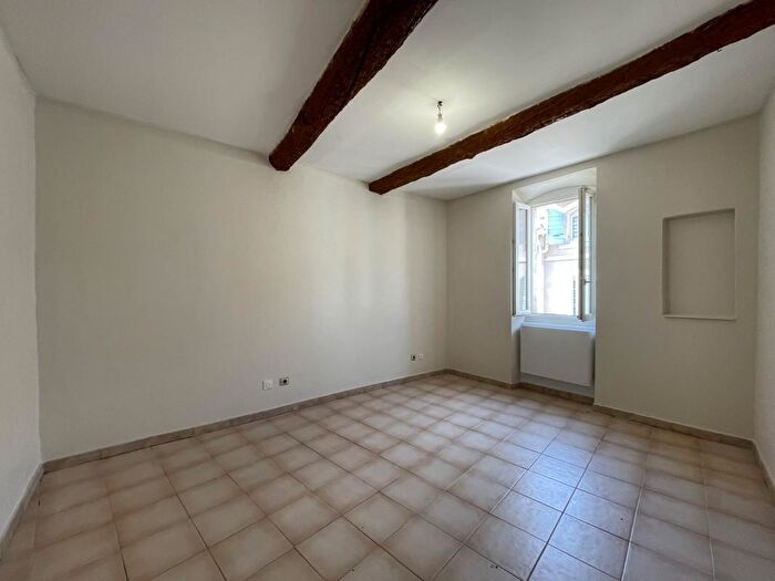 Appartement à louer - Saint-Mitre-les-Remparts - 1 pièce