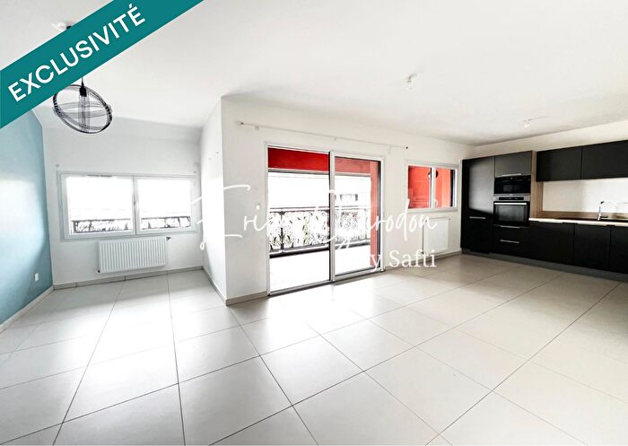 Saint-Maurice-de-Beynost : Appartement 4 pièces à vendre