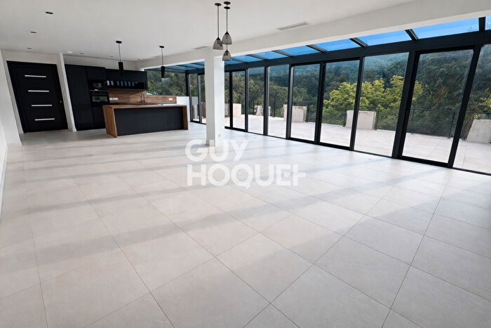 Maison 6 pièces à La Croix-Valmer, à vendre