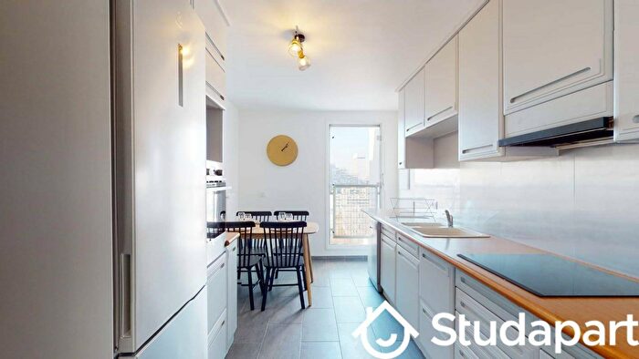 Appartement à louer - Parc-La Boule- Champs Pierreux, Nanterre - 1 pièce - 1 chambre