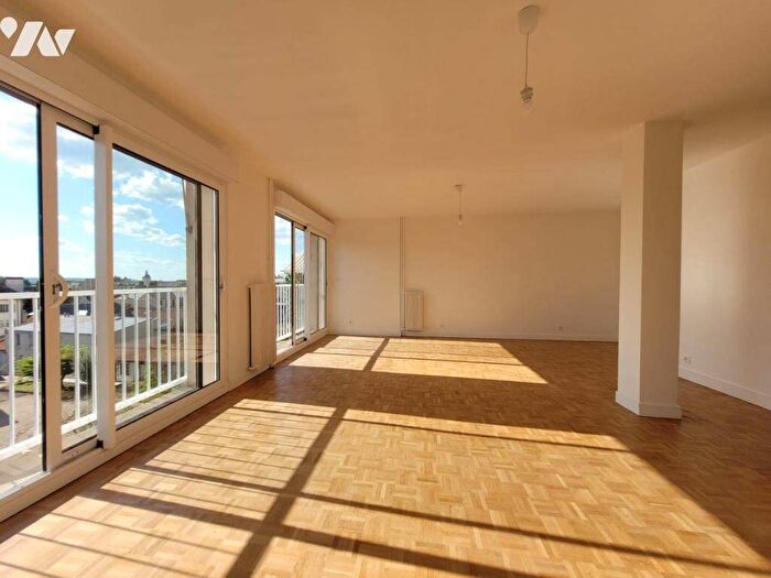 Appartement 3 pièces à louer à Versailles