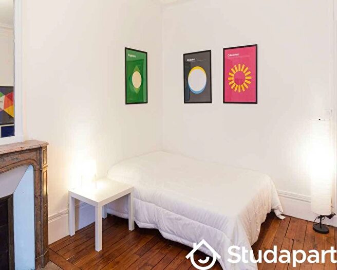 Courcelles-Wagram, Paris 17ème arrondissement : Appartement 1 pièce à louer