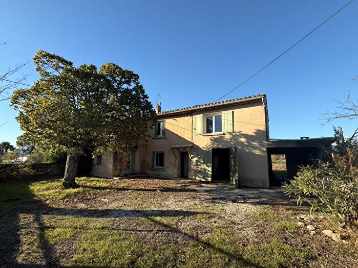 Maison à vendre - Robion - 6 pièces - 3 chambres