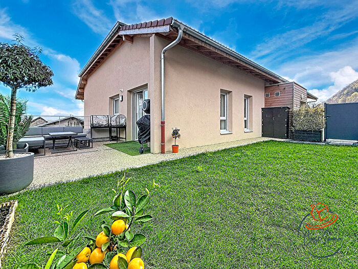 Appartement à vendre - Collonges - 3 pièces - 2 chambres