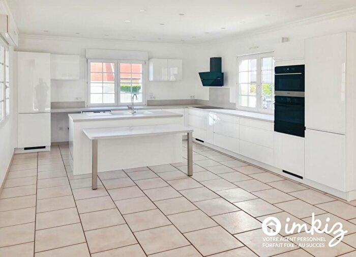 Maison à vendre - Cormelles-le-Royal - 6 pièces - 4 chambres