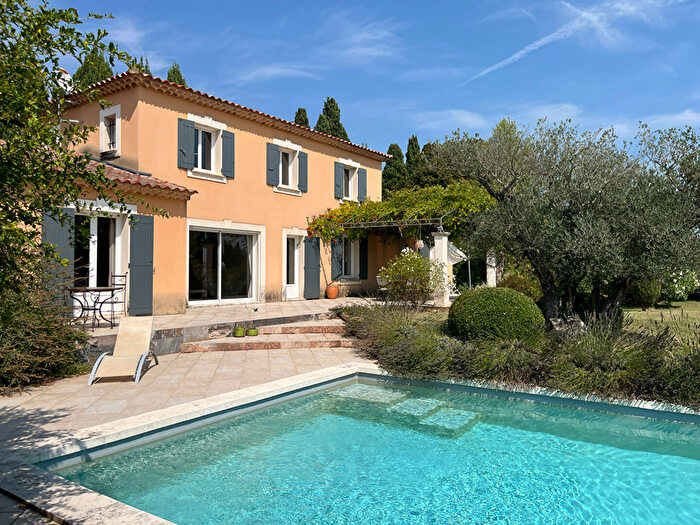Maison 7 pièces à vendre à Maillane