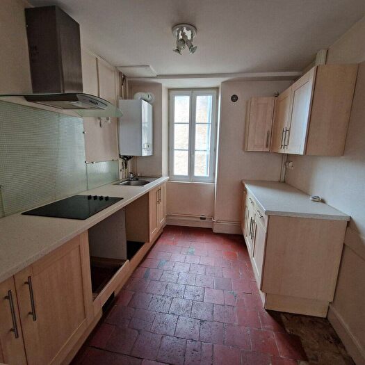 Appartement à louer - Saint Genest-La Butte, Nevers - 3 pièces - 2 chambres