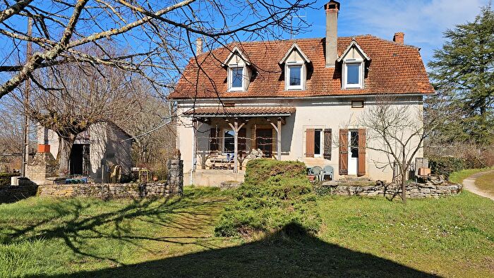 Limogne-en-Quercy - Maison 7 pièces à vendre