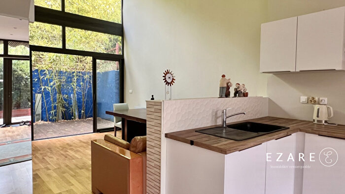 Mont-Saint-Jean : Appartement 4 pièces à vendre