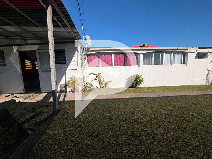 Saint-Pierre, Bois d'Olive - Maison 6 pièces à vendre
