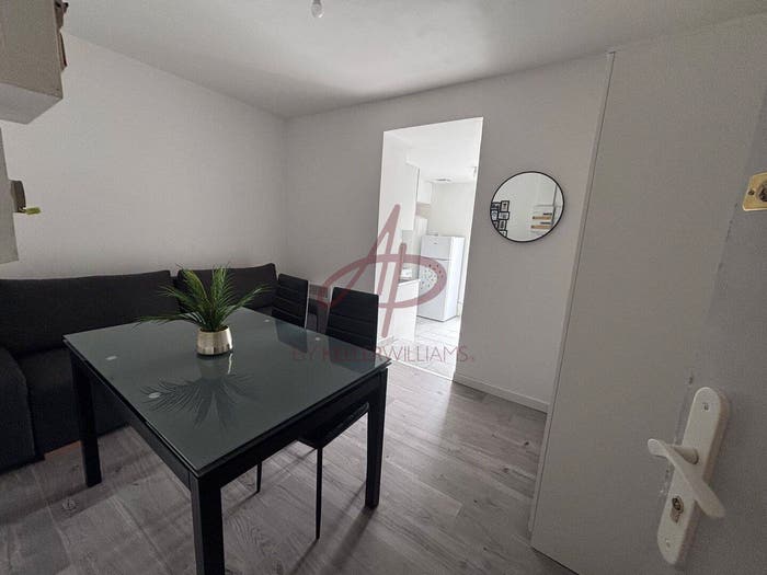 Appartement 1 pièce à Entrepont-Hutin-Oran Cartigny, Roubaix, à louer