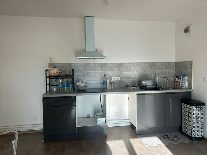 Montereau-Fault-Yonne, Ville basse - Appartement 3 pièces à louer