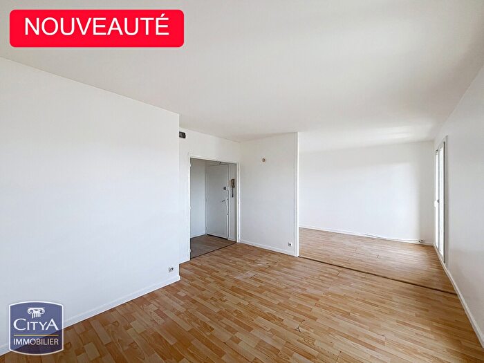 Appartement 5 pièces à Le Pontet, Centre-ville, Lac, à vendre