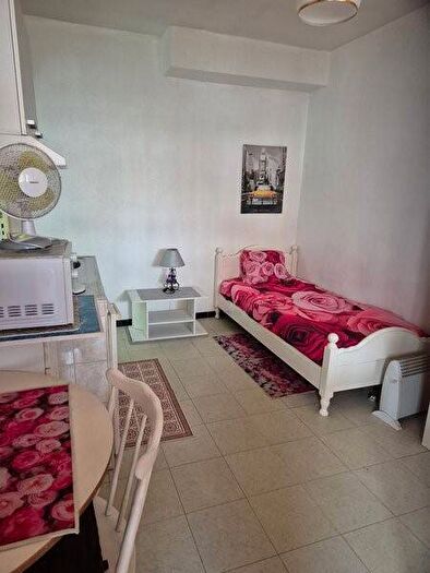 Appartement à louer - Aubagne - 1 pièce