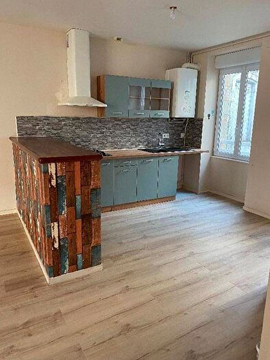 Appartement à louer - Sainte-Foy-la-Grande - 5 pièces - 4 chambres