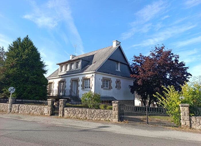 Maison 7 pièces à vendre à Pontivy, Kéropert