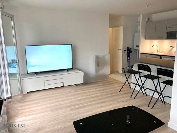 Appartement à vendre - Claye-Souilly - 3 pièces - 2 chambres