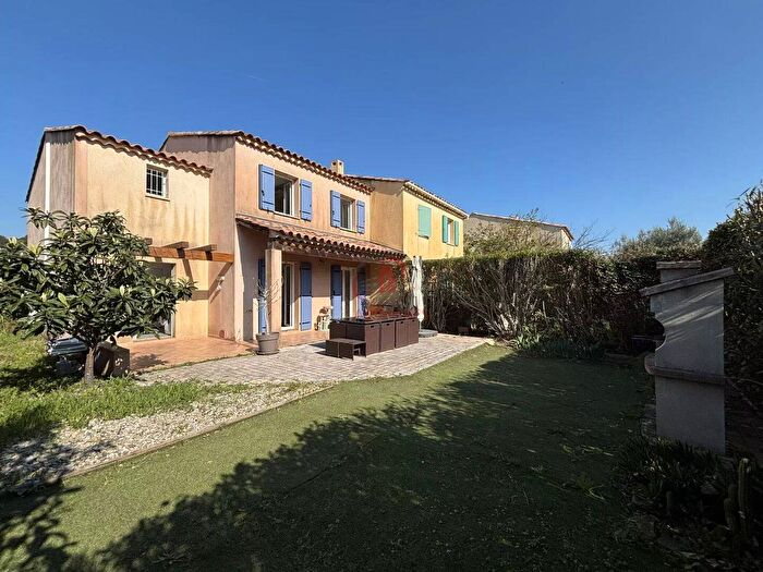 Maison 4 pièces à Le Rouve-Gailleux-Le Val d'Arenc, Le Beausset, à louer