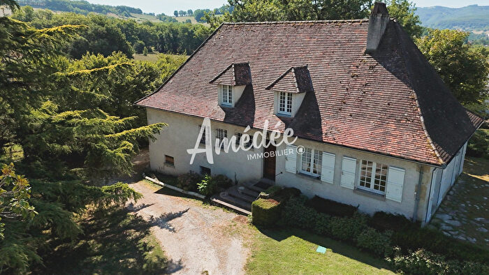 Maison à vendre - Saint-Michel-Loubéjou - 7 pièces - 6 chambres