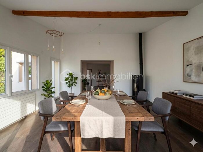 Maison 6 pièces à vendre - Suresnes, République