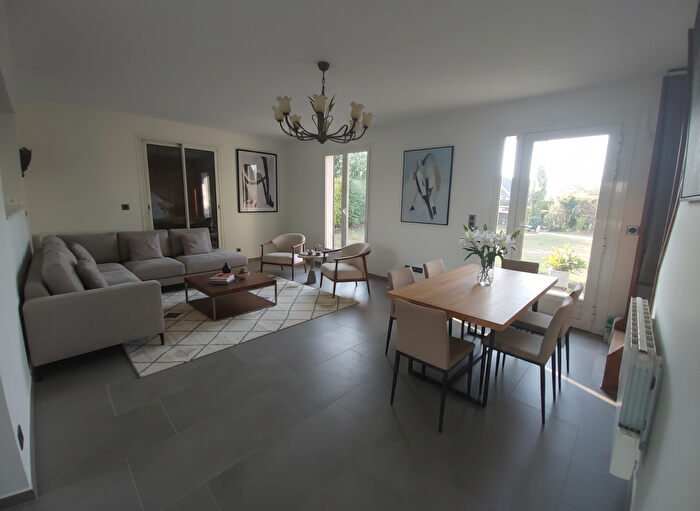 Maison à vendre - Montigny-le-Bretonneux, Plan de lEglise - 7 pièces - 5 chambres