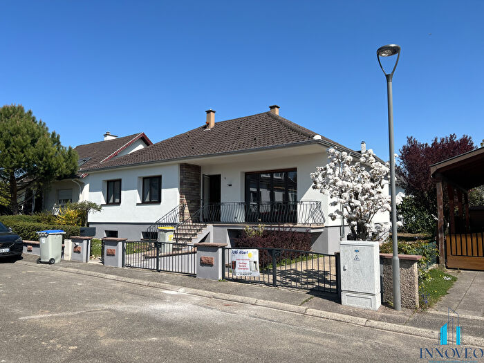 Illkirch-Graffenstaden, Nord Est - Maison 5 pièces à louer