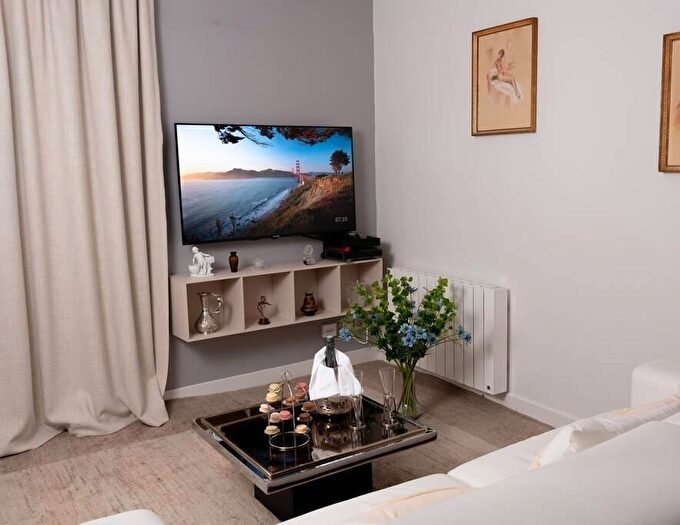 Appartement à louer - Lille, Centre-ville, Euralille - 2 pièces - 1 chambre