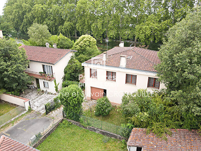 Maisons à vendre et appartements à louer - 1