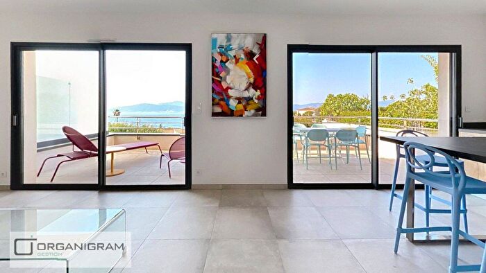 Appartement à louer - Pietrosella - 3 pièces - 2 chambres