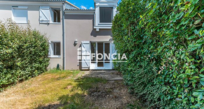 Appartement à vendre - Guilherand-Granges - 4 pièces - 3 chambres