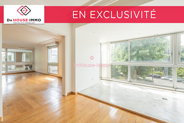 Appartement à vendre - Le Chesnay, Pré-Vert - 5 pièces - 2 chambres