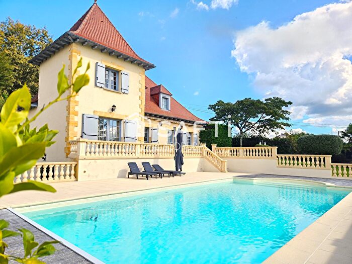 Maison 6 pièces à Sarlat-la-Canéda, à vendre