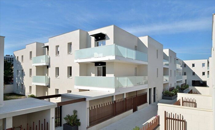 Appartement à louer - Bordeaux - 2 pièces - 1 chambre