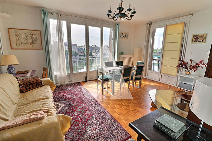 Pontoise, Centre-ville : Appartement 3 pièces à vendre