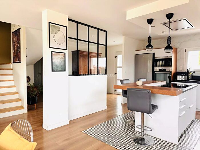 Maison 6 pièces à Wettolsheim, à vendre