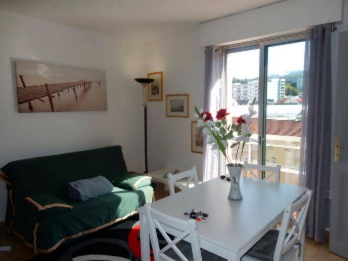 Appartement à louer - Centre Ville Nord, Aix-les-Bains - 1 pièce