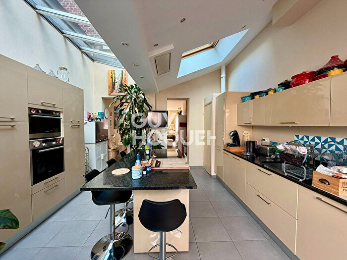Marcq-en-Barul, Centre-ville, Bourg : Maison 5 pièces à vendre