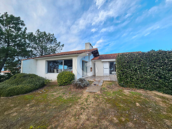 Maison à vendre - La Tranche-sur-Mer - 6 pièces - 5 chambres